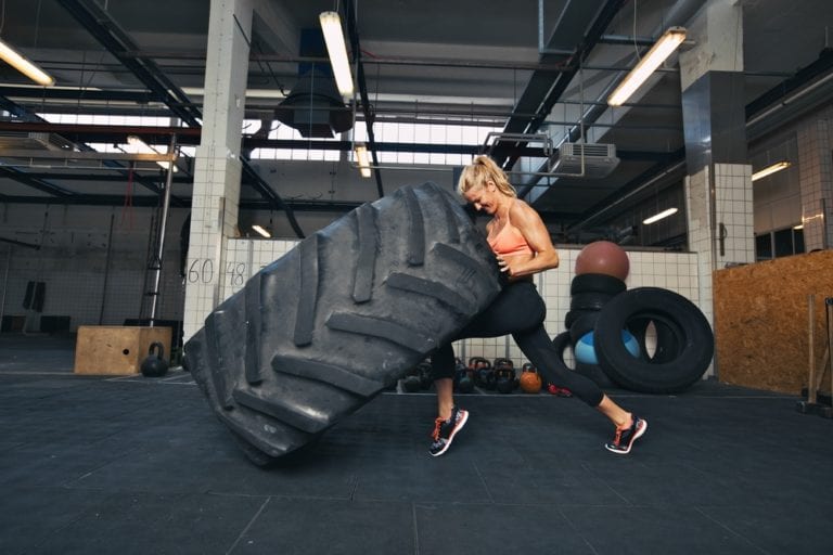Les 8 BÉNÉFICES du Crossfit pour les Femmes - Sport et Fitness